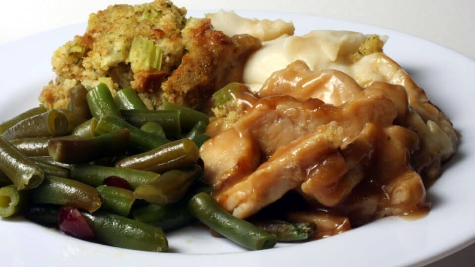 10 Tips for Celebrating Thanksgiving on a Budget