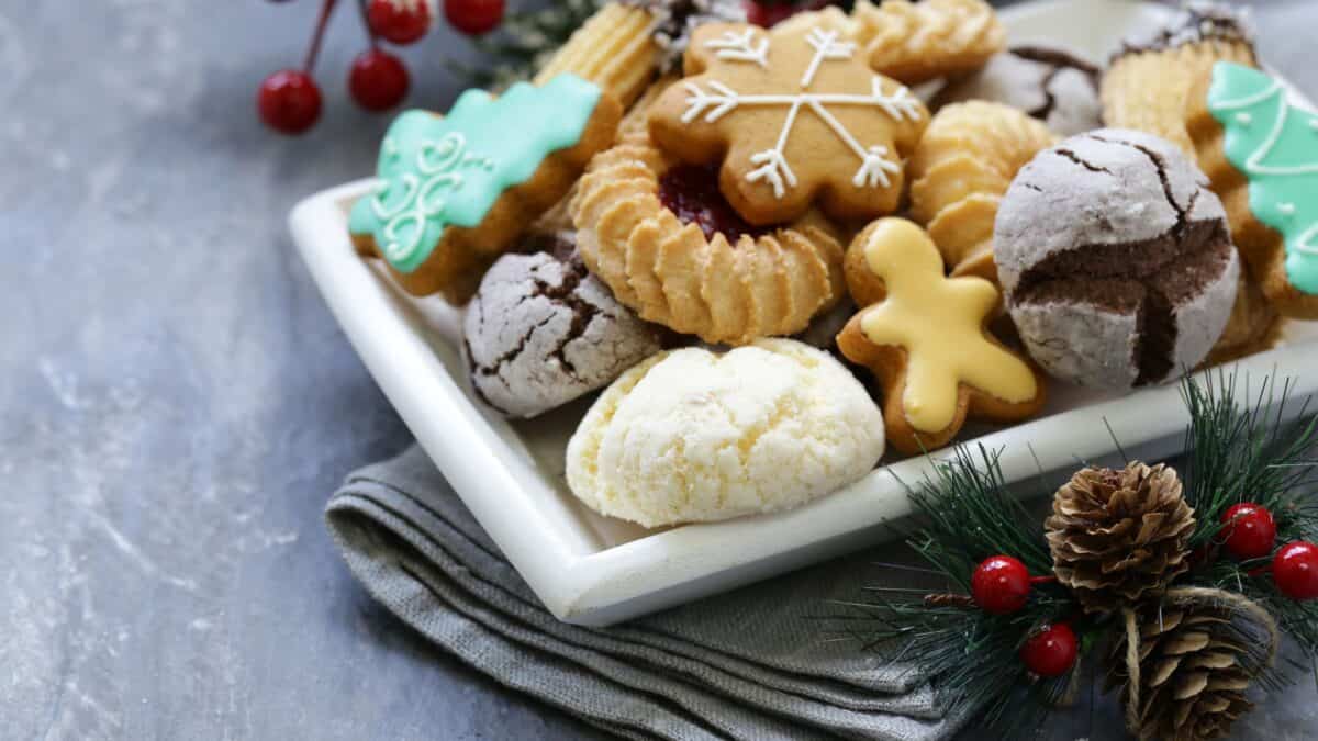 24 Holiday Baked Goods Recipes