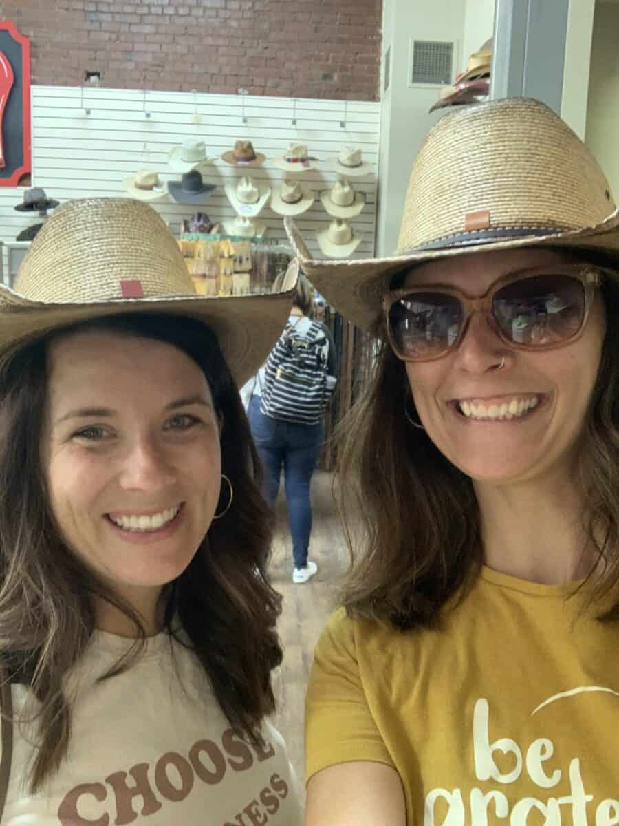 How to Plan a Girls Trip on a Budget